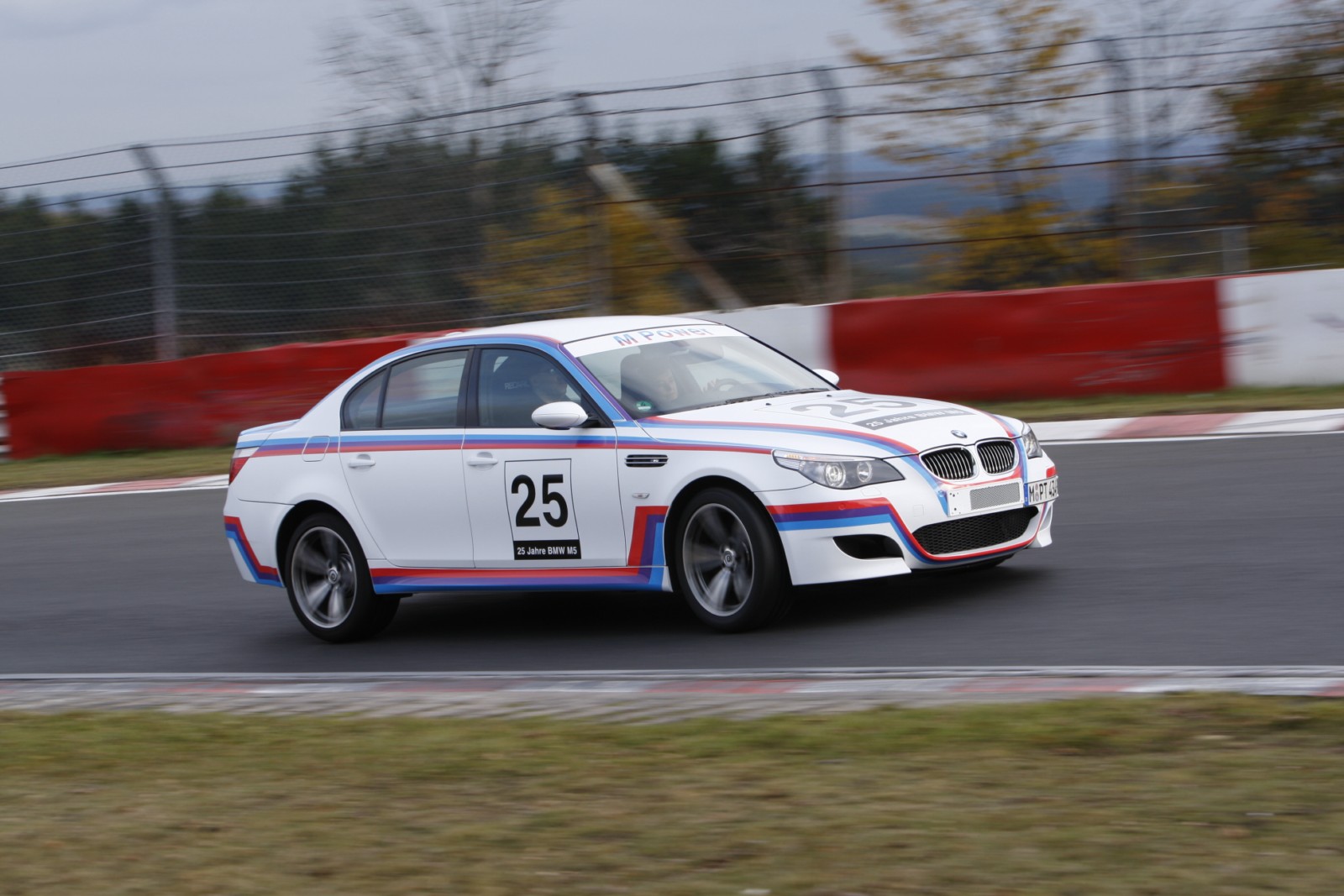 BMW M has built one-off BMW M5 CSL! | BMW M5 Forum and M6 Forums
