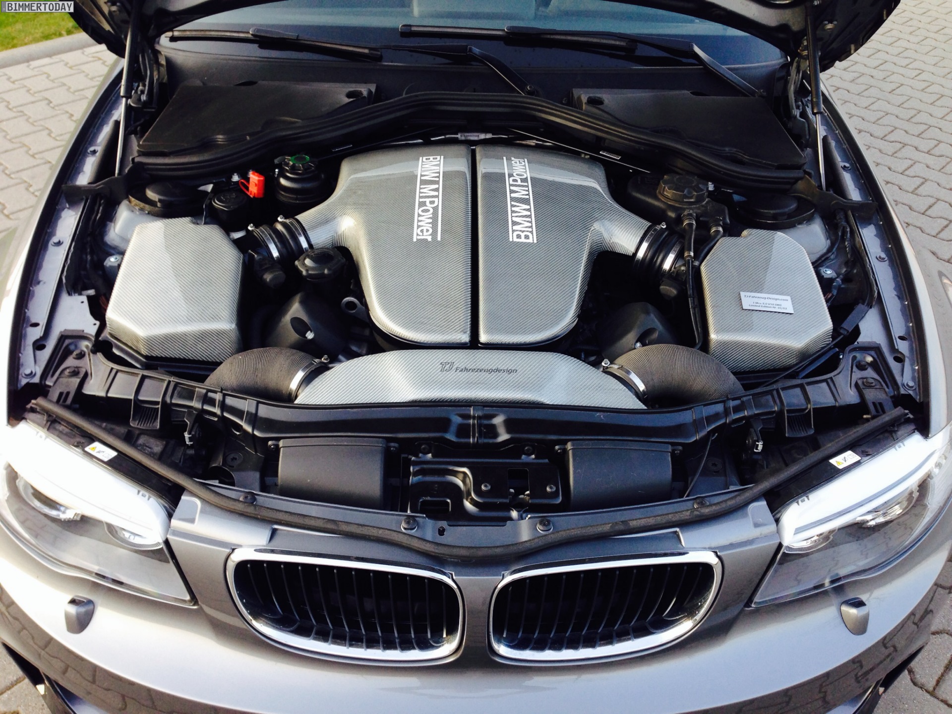 BMW 118d morphs into a V10 beast... | MontrealRacing.com